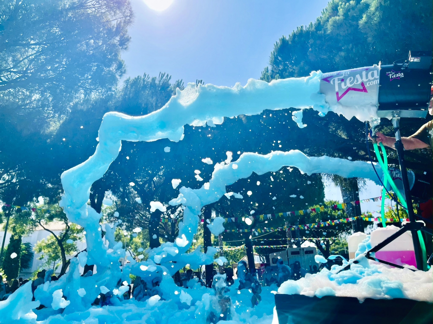 Organiza la Mejor Fiesta de la Espuma - Soylafiesta